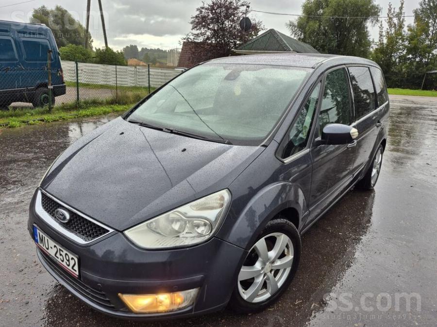 Pelēks Ford Galaxy 2008 Rīga, ar dzinēja tilpumu 2.00 L un nobraukumu 372 tūkst. km par 3000 €, foto 12 vietnē AUTOMOTO.COM.LV