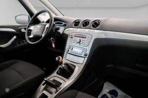 Grey Ford Galaxy 2008 in Kaunas, with an engine capacity of 2.00 L and mileage of 500 thousand km for 990 €, photo 8 on AUTOMOTO.COM.LV