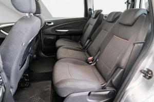 Grey Ford Galaxy 2008 in Kaunas, with an engine capacity of 2.00 L and mileage of 500 thousand km for 990 €, photo 9 on AUTOMOTO.COM.LV