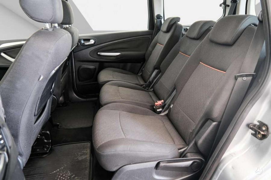Grey Ford Galaxy 2008 in Kaunas, with an engine capacity of 2.00 L and mileage of 500 thousand km for 990 €, photo 9 on AUTOMOTO.COM.LV