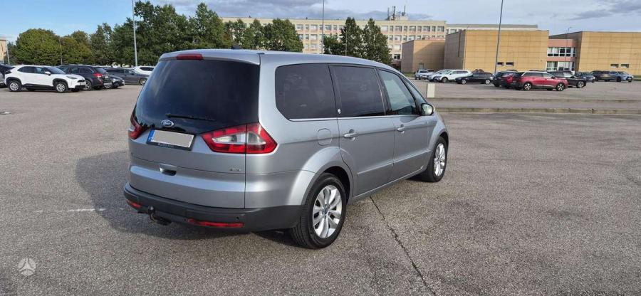 Grey Ford Galaxy 2008 in Kaunas, with an engine capacity of 2.00 L and mileage of 390 thousand km for 3800 €, photo 8 on AUTOMOTO.COM.LV
