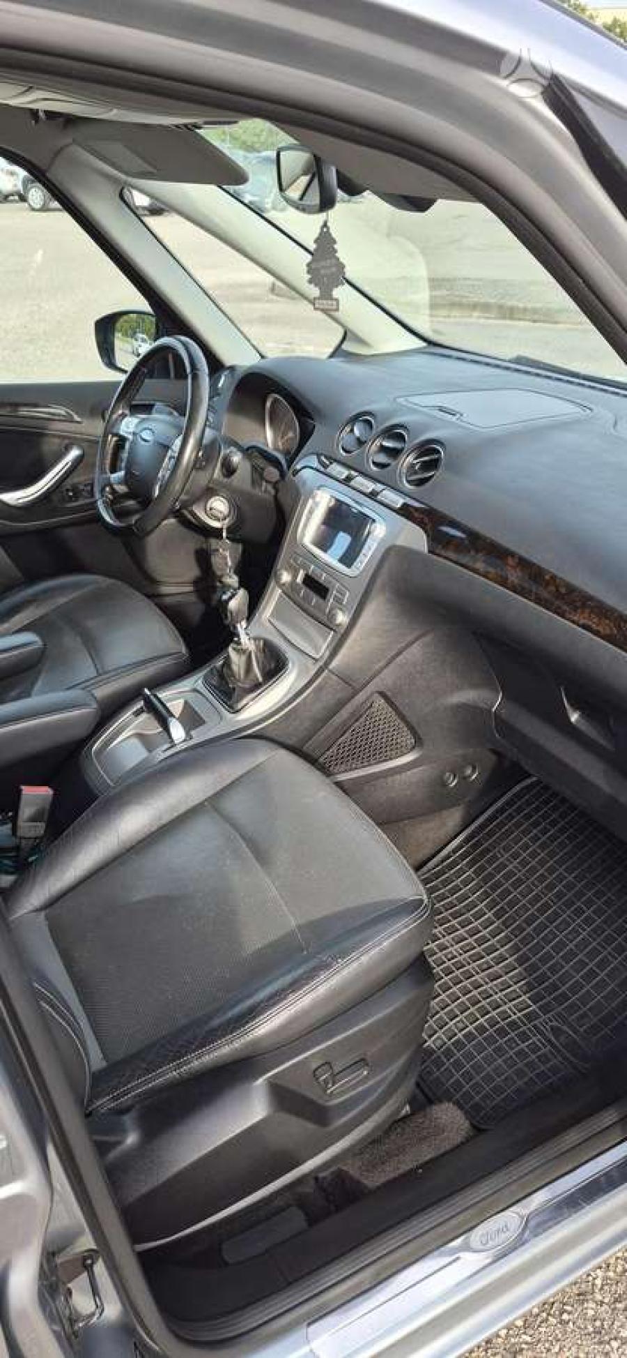 Grey Ford Galaxy 2008 in Kaunas, with an engine capacity of 2.00 L and mileage of 390 thousand km for 3800 €, photo 12 on AUTOMOTO.COM.LV