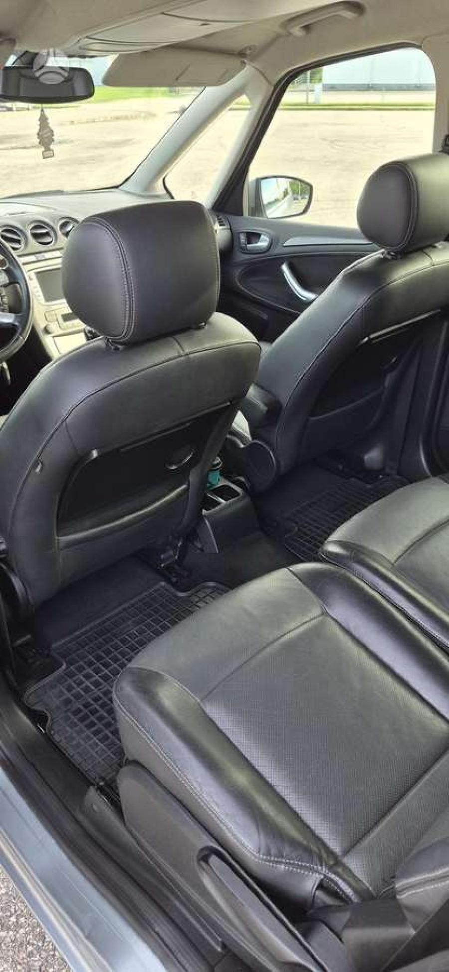 Grey Ford Galaxy 2008 in Kaunas, with an engine capacity of 2.00 L and mileage of 390 thousand km for 3800 €, photo 16 on AUTOMOTO.COM.LV