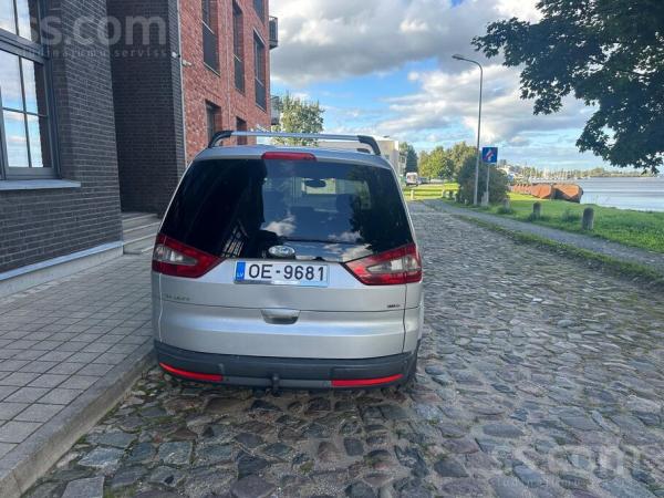 Ford Galaxy 2008 Rīga vietnē Pelēks Ford Galaxy 2008 Rīga, ar dzinēja tilpumu 2.00 L un nobraukumu 274 tūkst. km par 3900 €, foto 5 vietnē AUTOMOTO.COM.LV