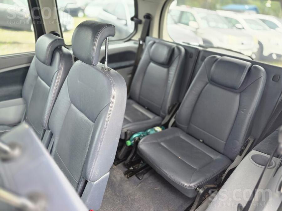 Pelēks Ford Galaxy 2008 Rīga, ar dzinēja tilpumu 2.00 L un nobraukumu 0 tūkst. km par 1600 €, foto 17 vietnē AUTOMOTO.COM.LV