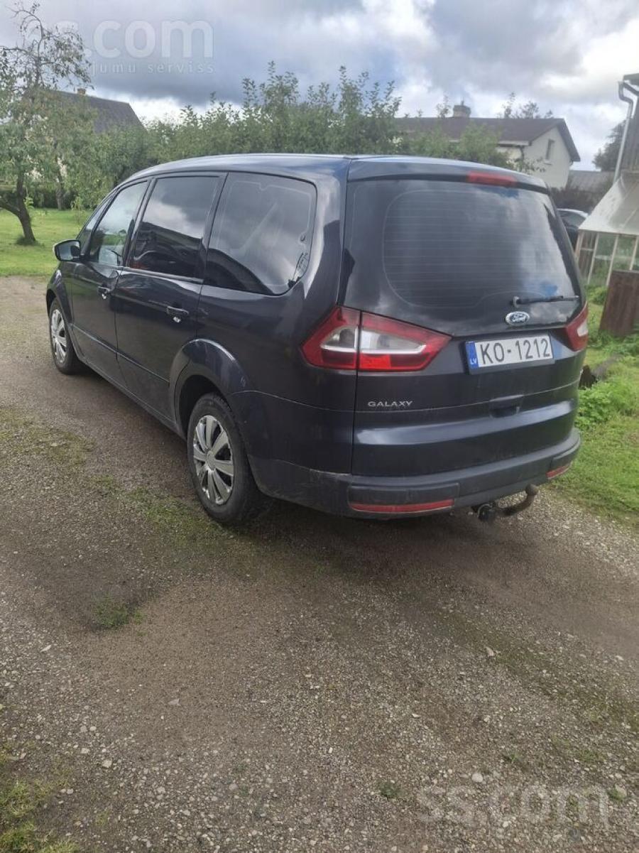 Grey Ford Galaxy 2008 in Jelgava, with an engine capacity of 2.00 L and mileage of 342 thousand km for 2890 €, photo 3 on AUTOMOTO.COM.LV