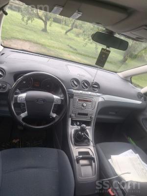 Grey Ford Galaxy 2008 in Jelgava, with an engine capacity of 2.00 L and mileage of 342 thousand km for 2890 €, photo 5 on AUTOMOTO.COM.LV