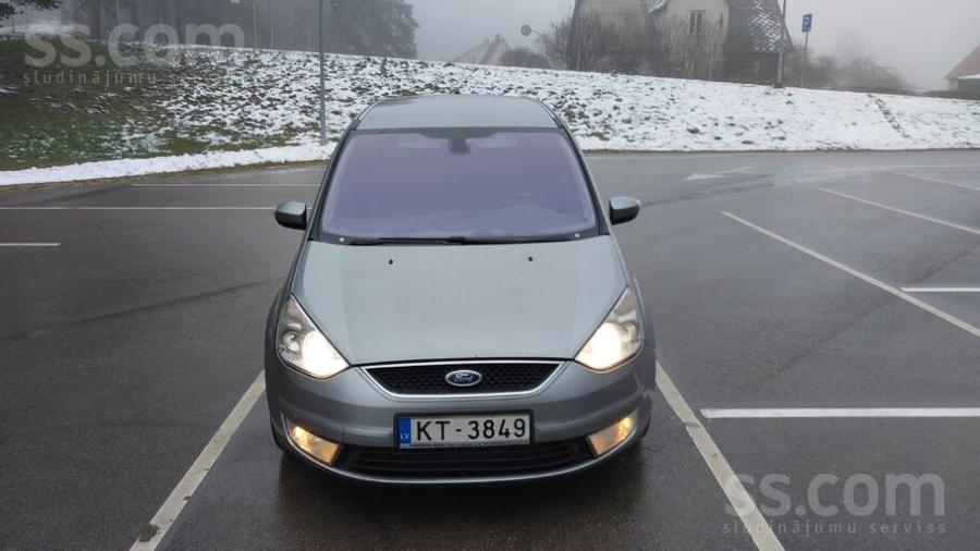 Grey Ford Galaxy 2009 in Aluksne, with an engine capacity of 1.80 L and mileage of 0 thousand km for 1900 €, photo 4 on AUTOMOTO.COM.LV