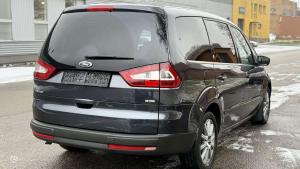 Pelēks Ford Galaxy 2009 Panevēža, ar dzinēja tilpumu 2.00 L un nobraukumu 280 tūkst. km par 4000 €, foto 8 vietnē AUTOMOTO.COM.LV