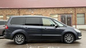 Pelēks Ford Galaxy 2009 Panevēža, ar dzinēja tilpumu 2.00 L un nobraukumu 280 tūkst. km par 4000 €, foto 10 vietnē AUTOMOTO.COM.LV