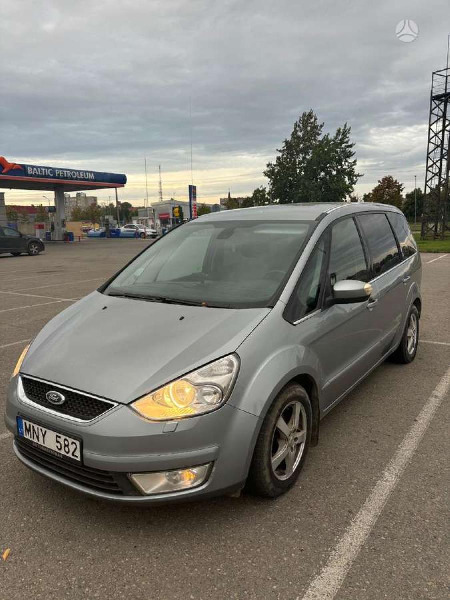 Grey Ford Galaxy 2009 in Mazeikiai, with an engine capacity of 2.00 L and mileage of 350 thousand km for 4100 €, photo 2 on AUTOMOTO.COM.LV