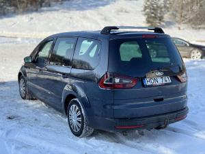 Pelēks Ford Galaxy 2009 Viļņa, ar dzinēja tilpumu 2.00 L un nobraukumu 290 tūkst. km par 2500 €, foto 5 vietnē AUTOMOTO.COM.LV