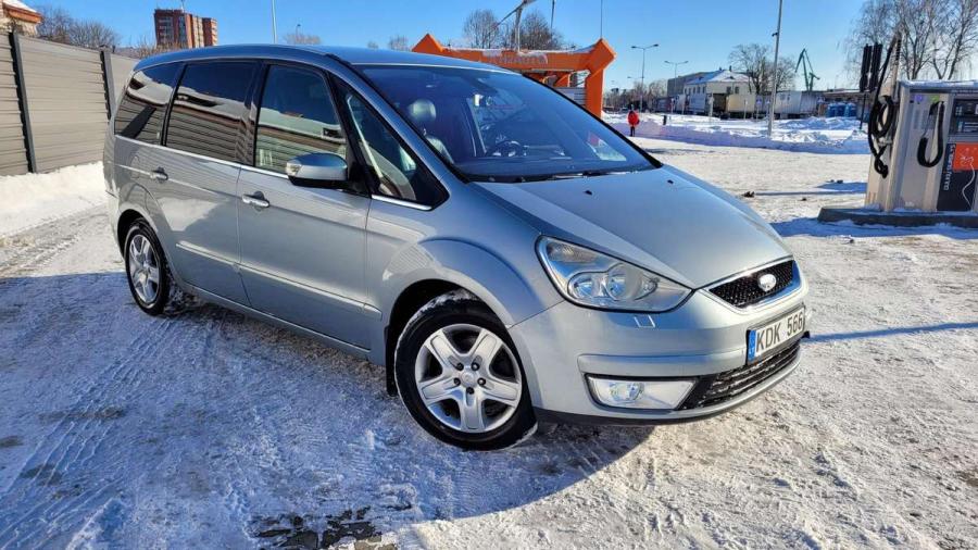 Grey Ford Galaxy 2009 in Klaipeda, with an engine capacity of 2.00 L and mileage of 322 thousand km for 2900 €, photo 1 on AUTOMOTO.COM.LV