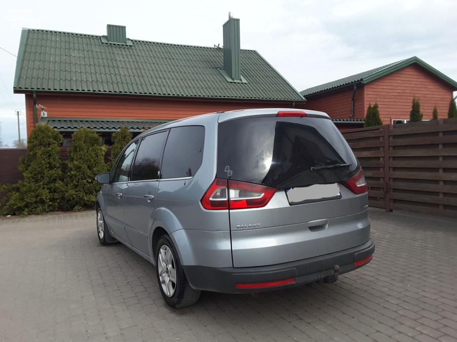 Grey Ford Galaxy 2009 in Kretinga, with an engine capacity of 2.00 L and mileage of 322 thousand km for 3999 €, photo 8 on AUTOMOTO.COM.LV