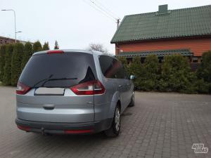 Grey Ford Galaxy 2009 in Kretinga, with an engine capacity of 2.00 L and mileage of 322 thousand km for 3999 €, photo 9 on AUTOMOTO.COM.LV