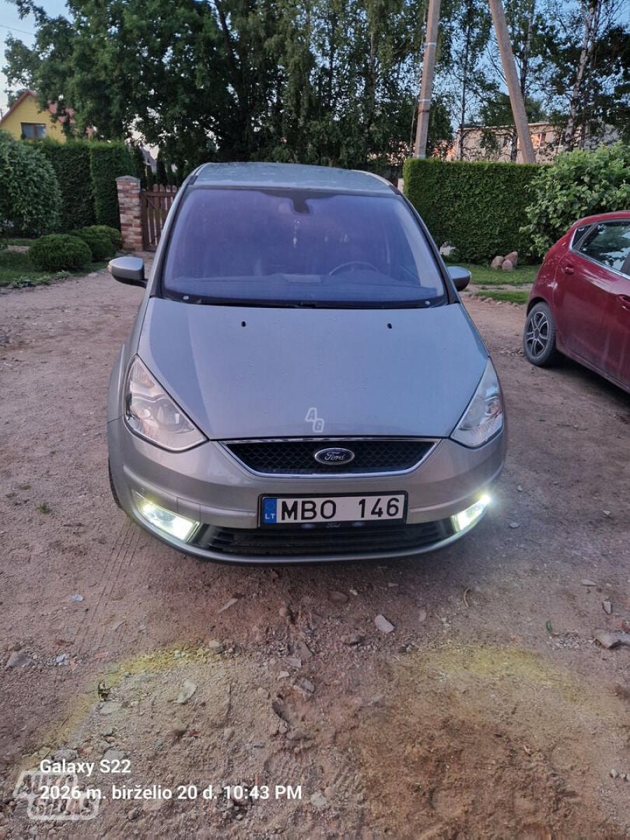 Grey Ford Galaxy 2009 in Joniskis, with an engine capacity of 2.00 L and mileage of 288 thousand km for 4000 €, photo 3 on AUTOMOTO.COM.LV
