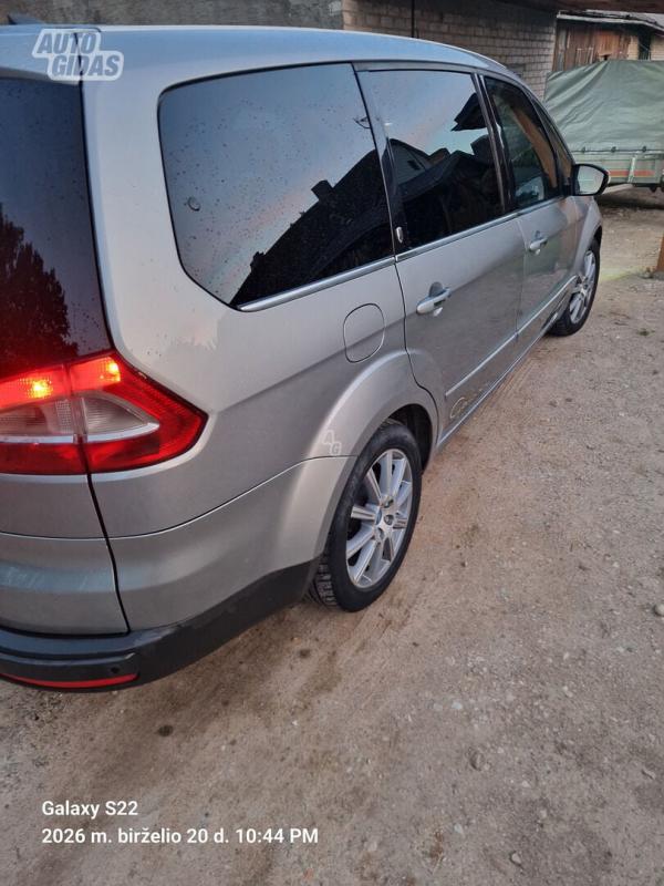 Pelēks Ford Galaxy 2009 Joniškis, ar dzinēja tilpumu 2.00 L un nobraukumu 288 tūkst. km par 4000 €, foto 8 vietnē AUTOMOTO.COM.LV