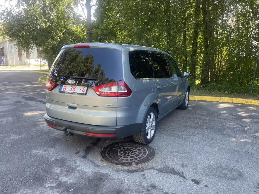 Grey Ford Galaxy 2009 in Riga, with an engine capacity of 2.20 L and mileage of 237 thousand km for 3000 €, photo 8 on AUTOMOTO.COM.LV
