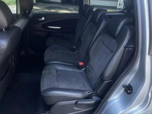 Grey Ford Galaxy 2009 in Riga, with an engine capacity of 2.20 L and mileage of 237 thousand km for 3000 €, photo 12 on AUTOMOTO.COM.LV