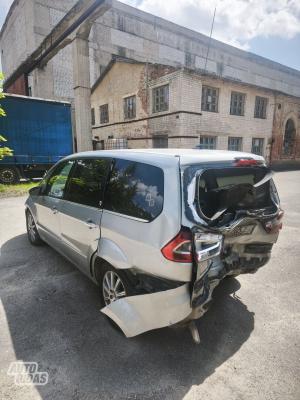 Pelēks Ford Galaxy 2009 Kauņa, ar dzinēja tilpumu 2.00 L un nobraukumu 315 tūkst. km par 999 €, foto 6 vietnē AUTOMOTO.COM.LV