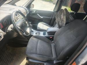 Pelēks Ford Galaxy 2009 Kauņa, ar dzinēja tilpumu 2.00 L un nobraukumu 315 tūkst. km par 999 €, foto 8 vietnē AUTOMOTO.COM.LV