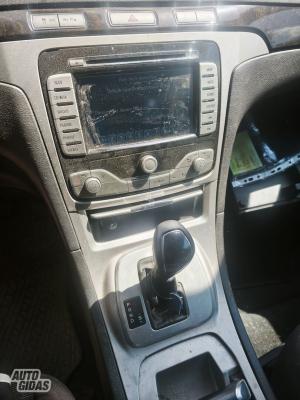 Pelēks Ford Galaxy 2009 Kauņa, ar dzinēja tilpumu 2.00 L un nobraukumu 315 tūkst. km par 999 €, foto 9 vietnē AUTOMOTO.COM.LV