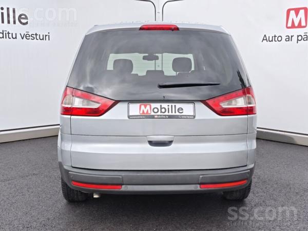 Grey Ford Galaxy 2009 in Riga, with an engine capacity of 2.00 L and mileage of 269 thousand km for 4950 €, photo 5 on AUTOMOTO.COM.LV