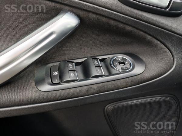 Grey Ford Galaxy 2009 in Riga, with an engine capacity of 2.00 L and mileage of 269 thousand km for 4950 €, photo 10 on AUTOMOTO.COM.LV