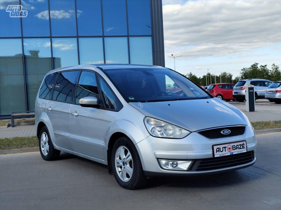 Pelēks Ford Galaxy 2009 Šauļi, ar dzinēja tilpumu 2.00 L un nobraukumu 228 tūkst. km par 4200 €, foto 1 vietnē AUTOMOTO.COM.LV