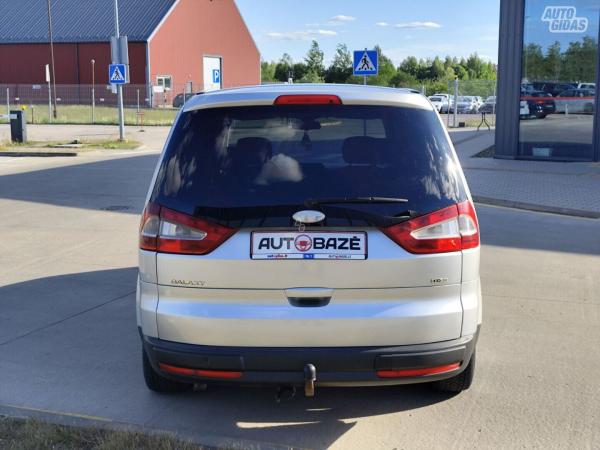 Pelēks Ford Galaxy 2009 Šauļi, ar dzinēja tilpumu 2.00 L un nobraukumu 228 tūkst. km par 4200 €, foto 6 vietnē AUTOMOTO.COM.LV