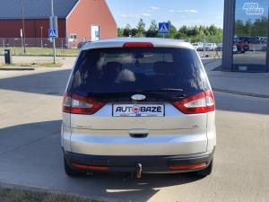 Pelēks Ford Galaxy 2009 Šauļi, ar dzinēja tilpumu 2.00 L un nobraukumu 228 tūkst. km par 4200 €, foto 7 vietnē AUTOMOTO.COM.LV