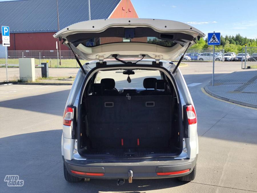 Pelēks Ford Galaxy 2009 Šauļi, ar dzinēja tilpumu 2.00 L un nobraukumu 228 tūkst. km par 4200 €, foto 22 vietnē AUTOMOTO.COM.LV
