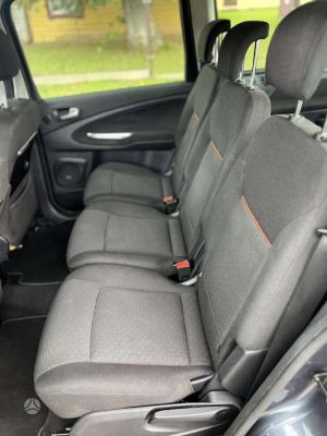 Pelēks Ford Galaxy 2009 Utena, ar dzinēja tilpumu 2.00 L un nobraukumu 249 tūkst. km par 3650 €, foto 20 vietnē AUTOMOTO.COM.LV