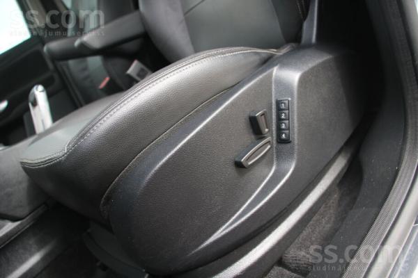 Pelēks Ford Galaxy 2009 Tukums, ar dzinēja tilpumu 1.80 L un nobraukumu 256 tūkst. km par 6200 €, foto 10 vietnē AUTOMOTO.COM.LV
