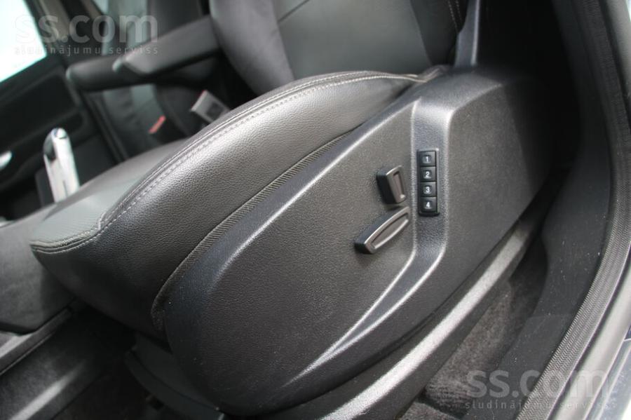 Grey Ford Galaxy 2009 in Tukums, with an engine capacity of 1.80 L and mileage of 256 thousand km for 6200 €, photo 11 on AUTOMOTO.COM.LV