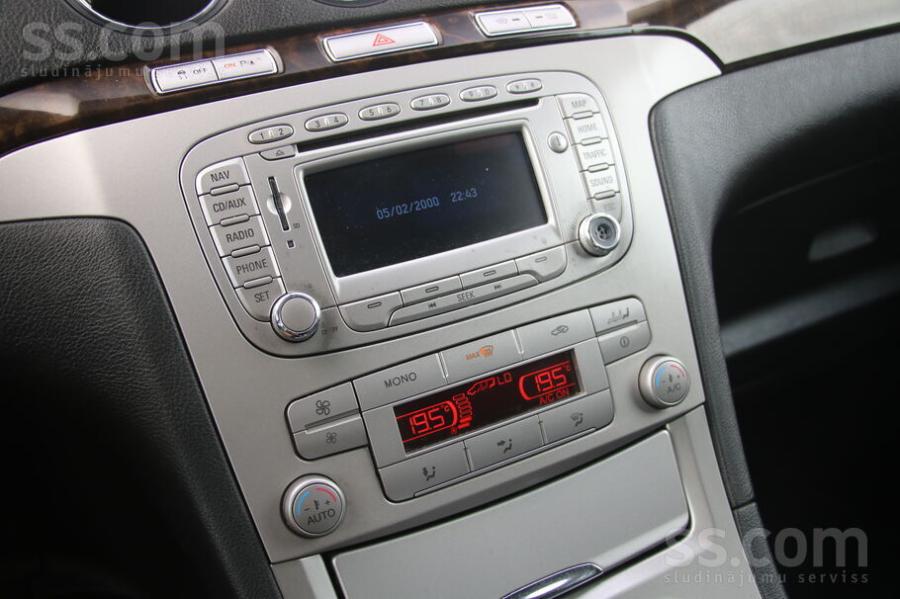 Grey Ford Galaxy 2009 in Tukums, with an engine capacity of 1.80 L and mileage of 256 thousand km for 6200 €, photo 22 on AUTOMOTO.COM.LV