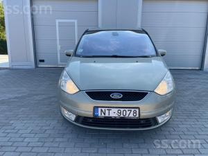Pelēks Ford Galaxy 2009 Rīga, ar dzinēja tilpumu 2.00 L un nobraukumu 297 tūkst. km par 2500 €, foto 3 vietnē AUTOMOTO.COM.LV