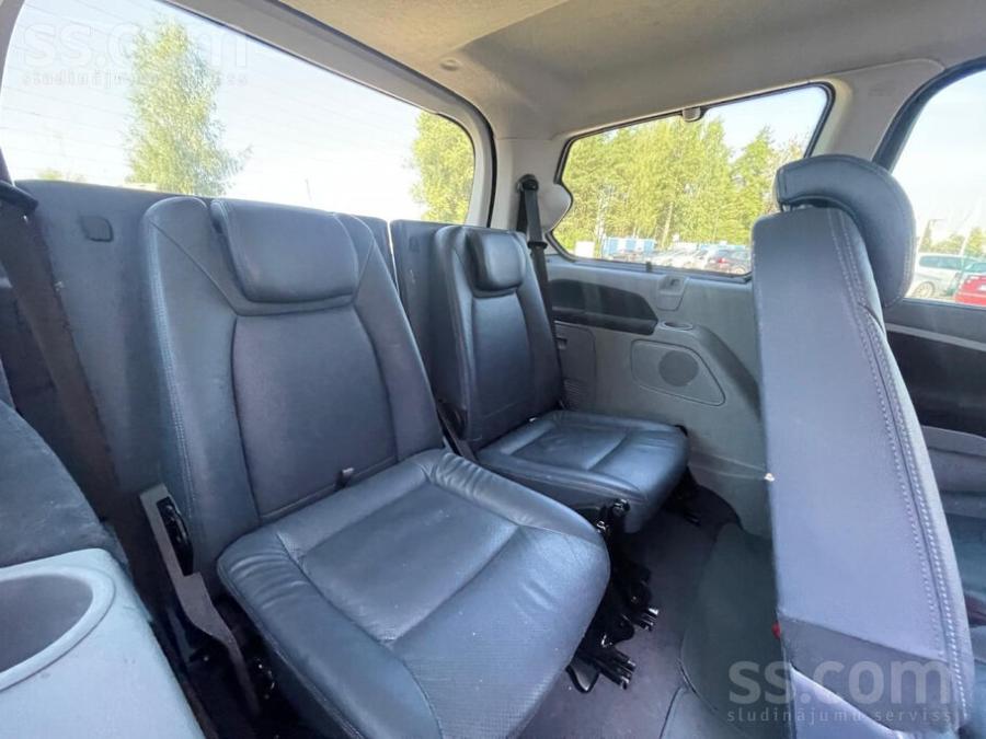 Pelēks Ford Galaxy 2009 Rīga, ar dzinēja tilpumu 2.00 L un nobraukumu 297 tūkst. km par 2500 €, foto 11 vietnē AUTOMOTO.COM.LV