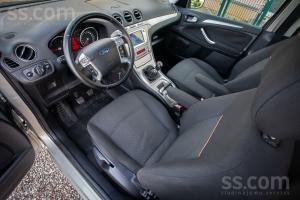 Pelēks Ford Galaxy 2009 Tukums, ar dzinēja tilpumu 2.00 L un nobraukumu 0 tūkst. km par 4490 €, foto 10 vietnē AUTOMOTO.COM.LV