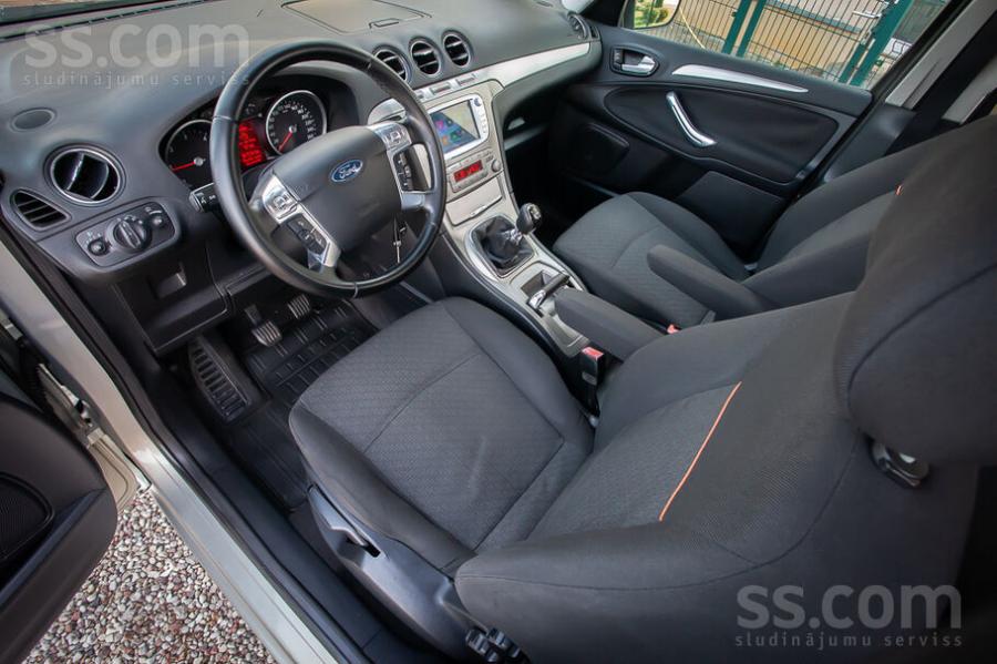 Pelēks Ford Galaxy 2009 Tukums, ar dzinēja tilpumu 2.00 L un nobraukumu 0 tūkst. km par 4490 €, foto 10 vietnē AUTOMOTO.COM.LV