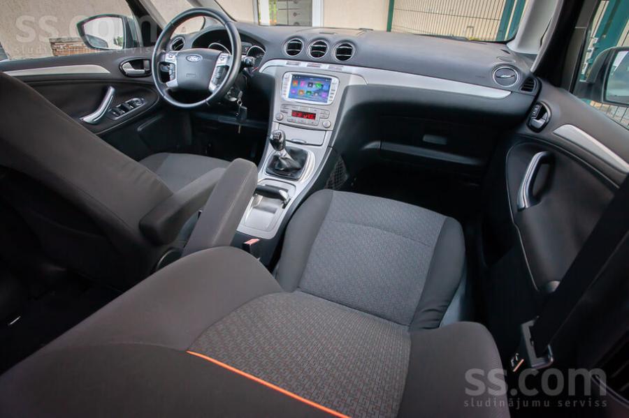 Pelēks Ford Galaxy 2009 Tukums, ar dzinēja tilpumu 2.00 L un nobraukumu 0 tūkst. km par 4490 €, foto 17 vietnē AUTOMOTO.COM.LV