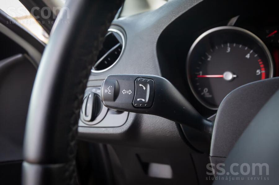 Pelēks Ford Galaxy 2009 Tukums, ar dzinēja tilpumu 2.00 L un nobraukumu 0 tūkst. km par 4490 €, foto 21 vietnē AUTOMOTO.COM.LV