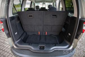 Pelēks Ford Galaxy 2009 Tukums, ar dzinēja tilpumu 2.00 L un nobraukumu 0 tūkst. km par 4490 €, foto 30 vietnē AUTOMOTO.COM.LV
