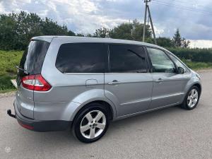 Grey Ford Galaxy 2009 in Panevezys, with an engine capacity of 2.00 L and mileage of 318 thousand km for 3850 €, photo 8 on AUTOMOTO.COM.LV
