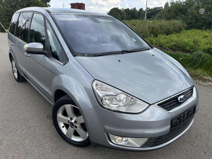 Grey Ford Galaxy 2009 in Panevezys, with an engine capacity of 2.00 L and mileage of 318 thousand km for 3850 €, photo 10 on AUTOMOTO.COM.LV