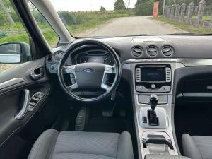 Grey Ford Galaxy 2009 in Panevezys, with an engine capacity of 2.00 L and mileage of 318 thousand km for 3850 €, photo 27 on AUTOMOTO.COM.LV