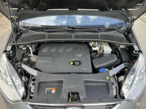 Pelēks Ford Galaxy 2009 Panevēža, ar dzinēja tilpumu 2.00 L un nobraukumu 318 tūkst. km par 3850 €, foto 22 vietnē AUTOMOTO.COM.LV