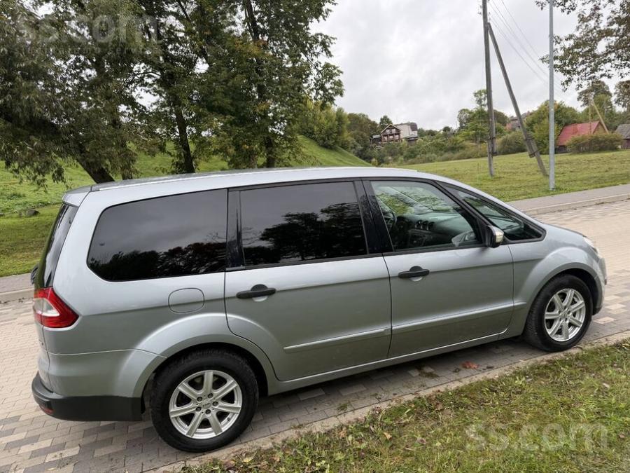 Pelēks Ford Galaxy 2009 Rēzekne, ar dzinēja tilpumu 2.00 L un nobraukumu 0 tūkst. km par 4250 €, foto 5 vietnē AUTOMOTO.COM.LV