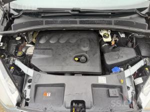 Pelēks Ford Galaxy 2009 Rēzekne, ar dzinēja tilpumu 2.00 L un nobraukumu 0 tūkst. km par 4250 €, foto 14 vietnē AUTOMOTO.COM.LV