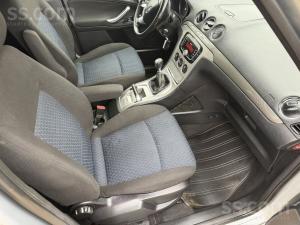 Pelēks Ford Galaxy 2009 Rēzekne, ar dzinēja tilpumu 2.00 L un nobraukumu 0 tūkst. km par 4250 €, foto 15 vietnē AUTOMOTO.COM.LV